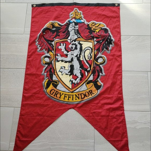 Wizarding World Of Harry Potter | Other | Harry Potter Gryffindor Flag ...